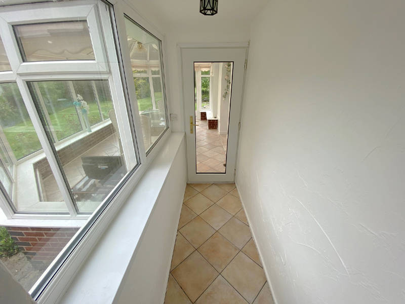 OIEO £525,000 - NORTH PARK DRIVE - BLACKPOOL - FY3 8NH