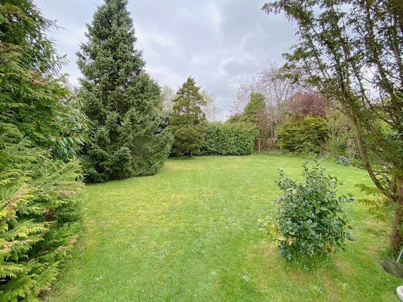 OIEO £525,000 - NORTH PARK DRIVE - BLACKPOOL - FY3 8NH