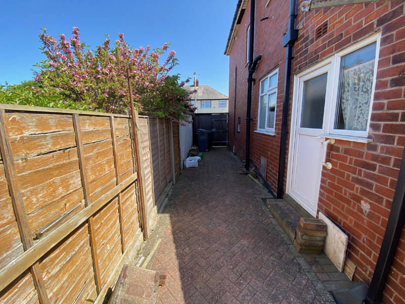 OIEO £140,000 - SHERINGHAM AVENUE - THORNTON CLEVELEYS - FY5 3AD