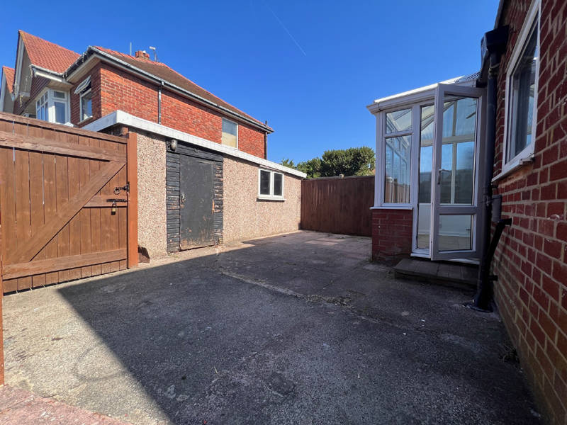 OIEO £170,000 - EVEREST DRIVE - BISPHAM - BLACKPOOL - FY2 9DP