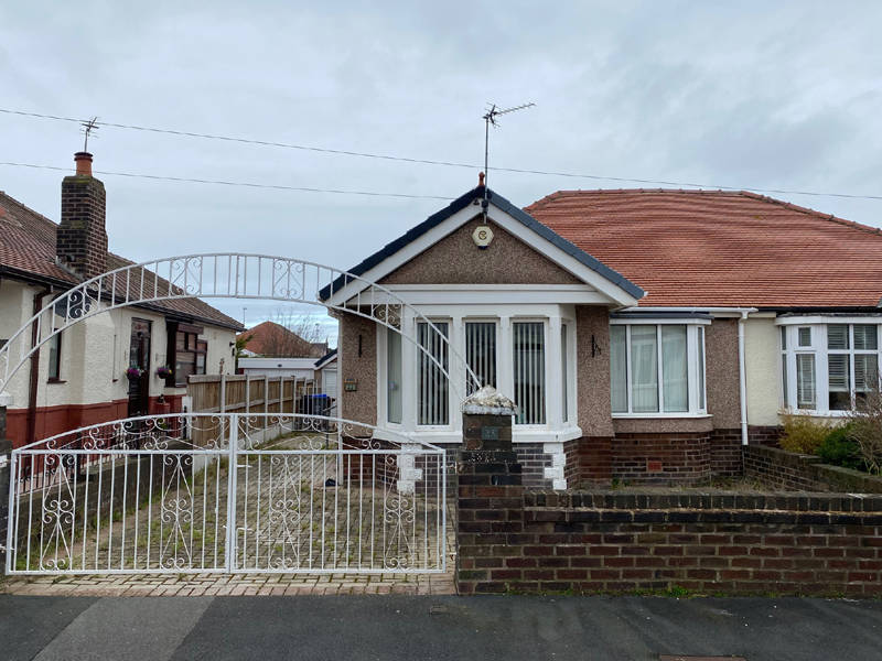 OIEO £140,000 - SHIRLEY CRESCENT - BISPHAM - BLACKPOOL - FY2 0AA
